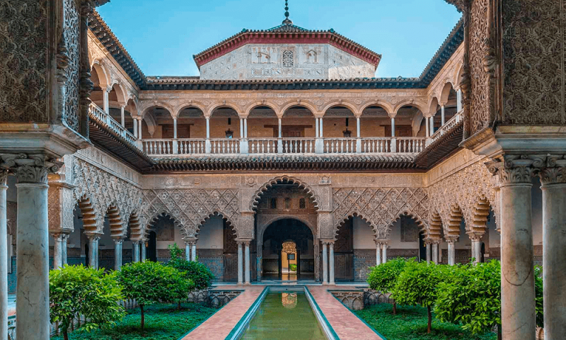 Tour Privado por el Alcázar, la Catedral y la Giralda